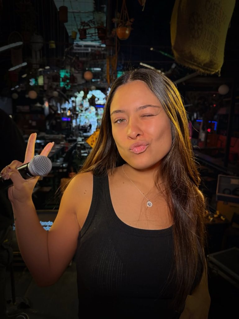 La insólita confesión de Valentina Márquez, telonera de Ricky Martin en ...