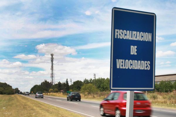 Detectaron más de 150 radares de velocidad que operaban sin ...