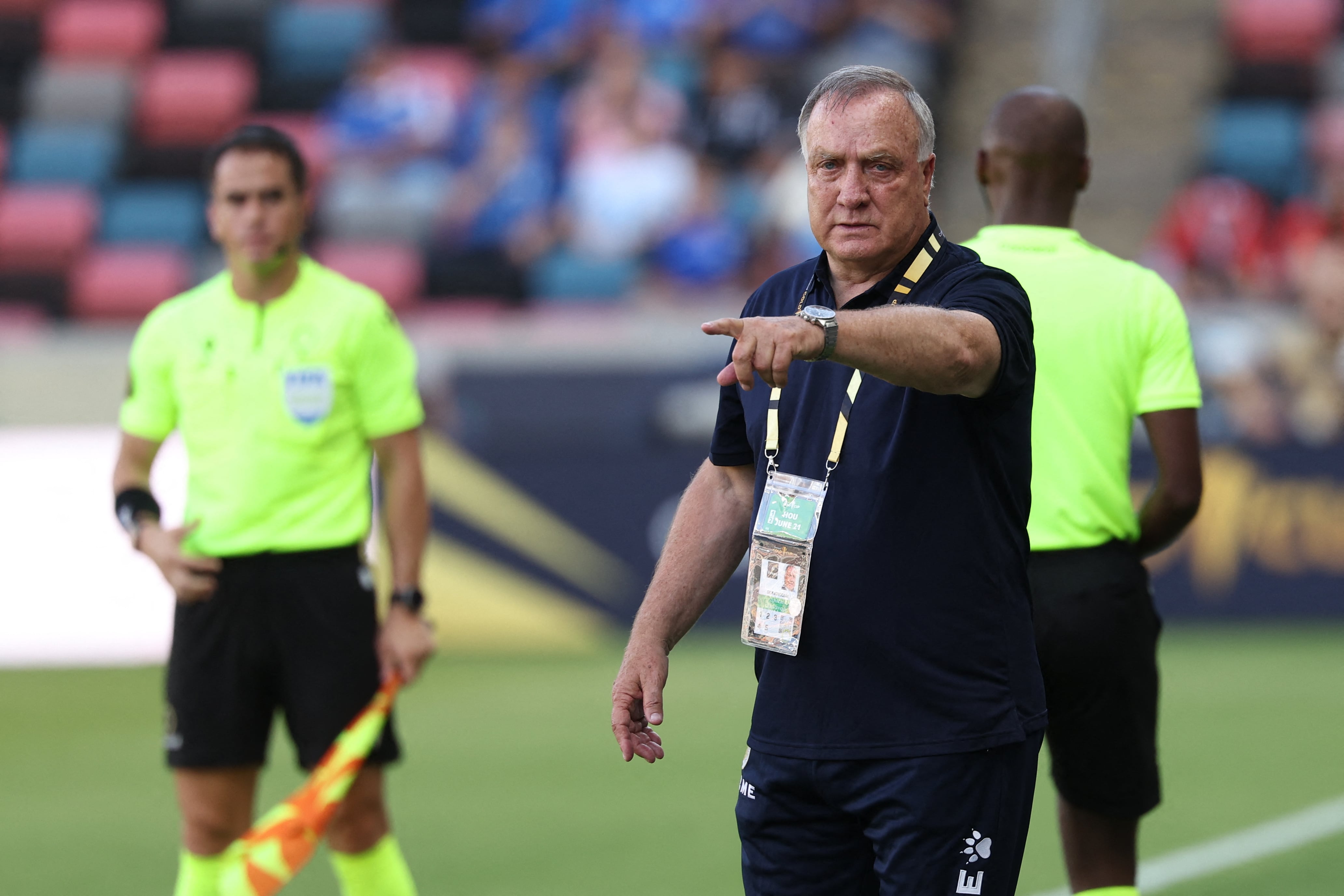 La rebelión de una selección a un mes del Mundial que terminó con un ...