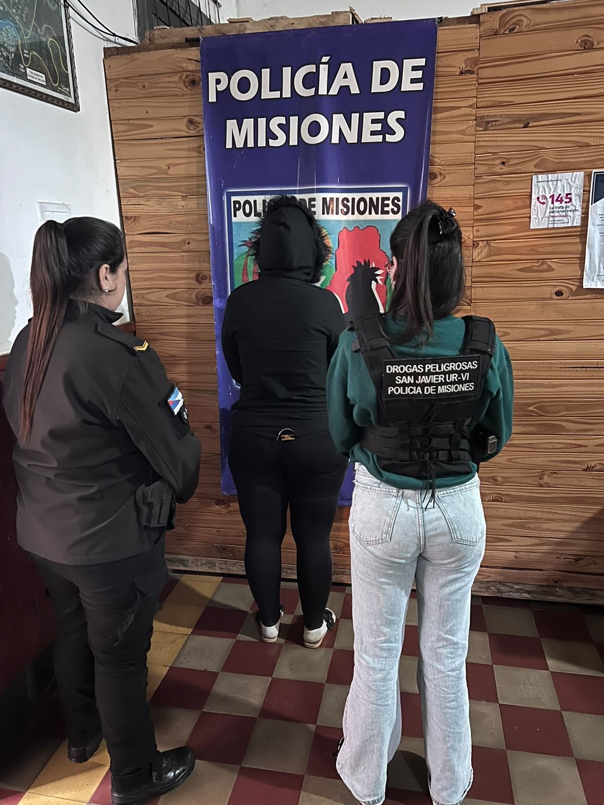 “Les traje el postre a mis hermanos”: intentó ingresar cocaína oculta ...